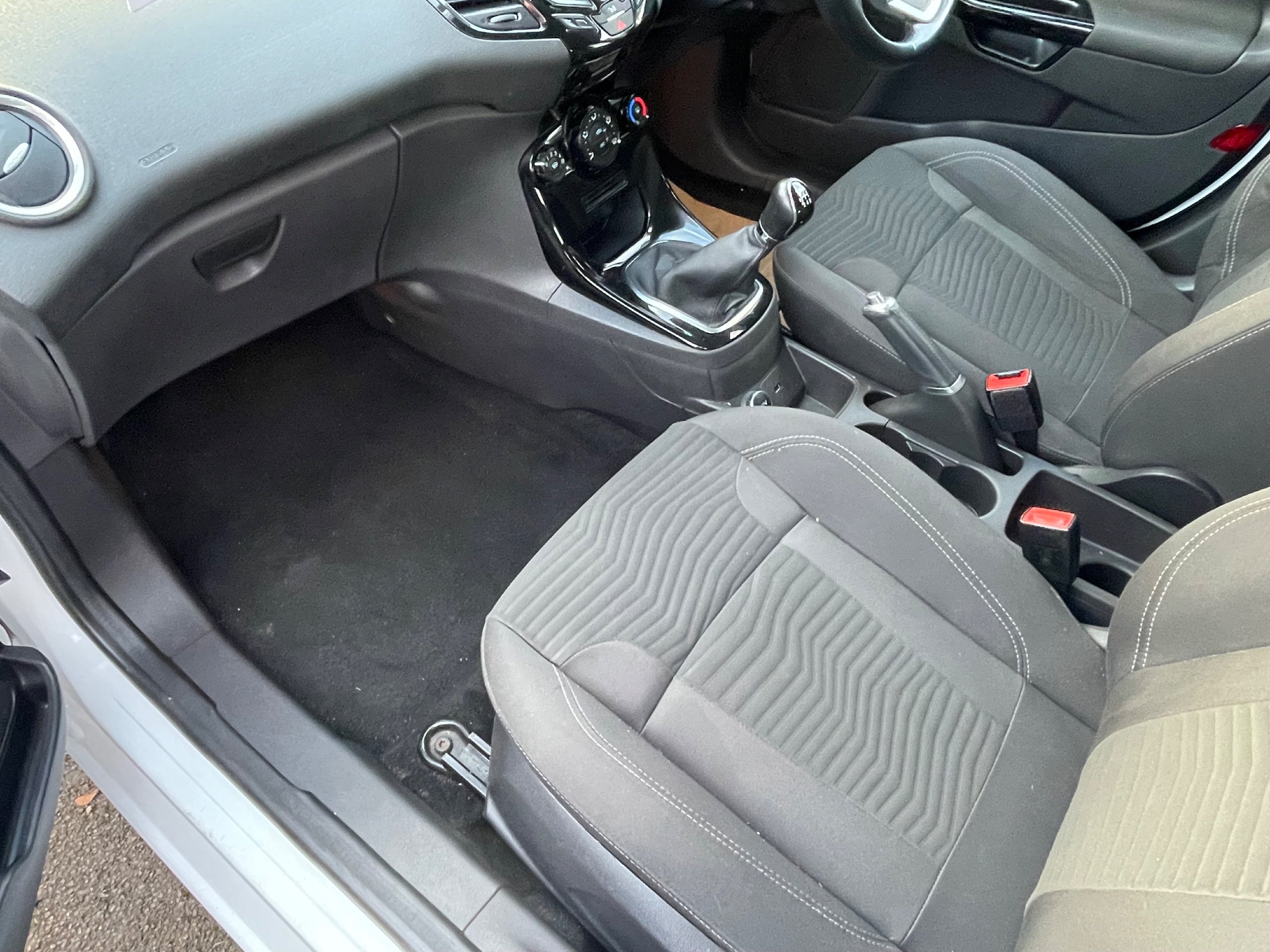 Used 2016 Ford Fiesta 1.25 Zetec Hatchback 5dr Petrol Manual Euro 6 (82 ...